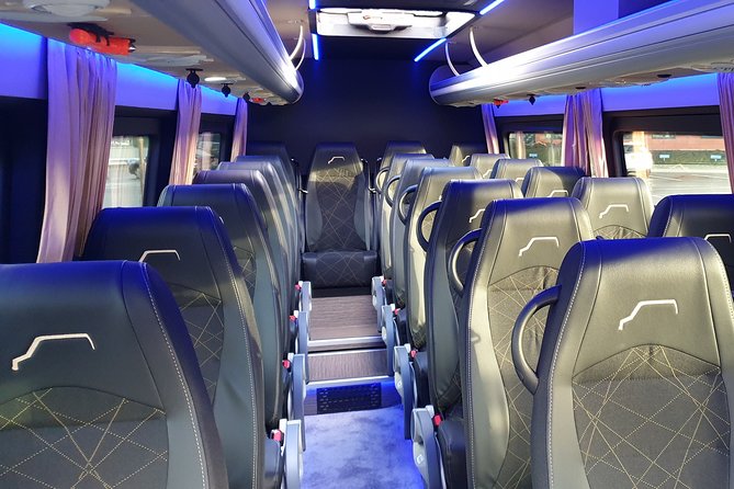 1-15 persons Taxi or Bus Transfer Amsterdam in Amsterdam City - Punctuality and Reliability