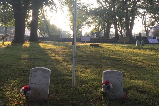 1.5-Hour Cemetery Ghost Hunt in Chattanooga - Accessibility and Weather Considerations