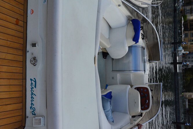 1.5 Hours Private Tour of Lake Como - FAQs