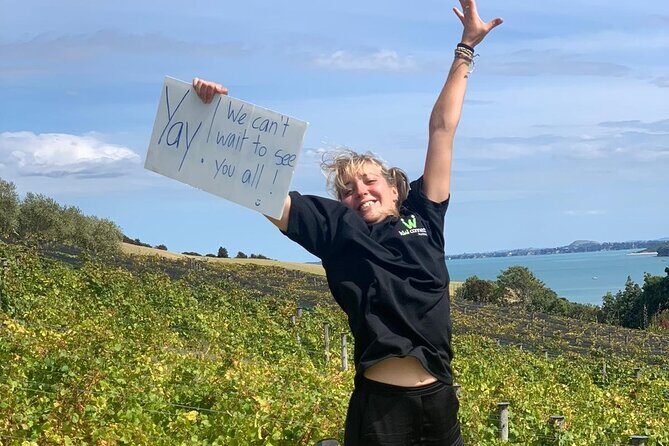 1.5h Waiheke Guided Scenic Tour in our Electric Van - FAQ