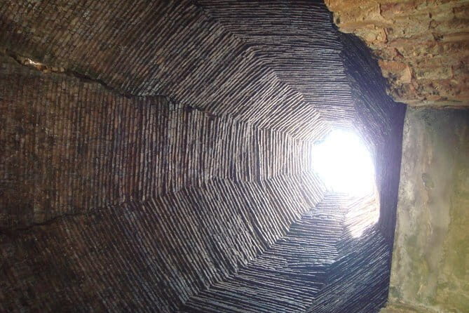 1 Day Beng Mealea ,Koh Ker Pyramid Temple and Peah Vihear Temple - FAQs