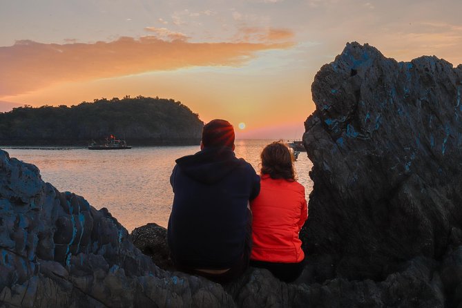 1 Day Boat Tour: HaLong Bay, Lan Ha Bay, Natural Beach and Full Moon Party - Reviews: What Travelers Say