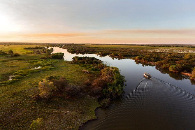 1 Day Corroboree Billabong Wetland Experience including 2.5 hour cruise + lunch - Key Points