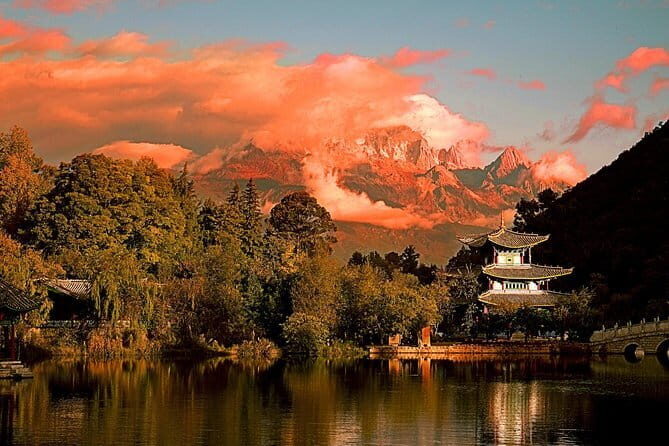 1-Day Dongba and Naxi Culture Tour in Lijiang - Key Points