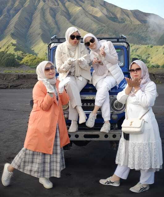 1 Day Mount Bromo Sunrise Tour - Start From Malang - Trek to the Bromo Crater