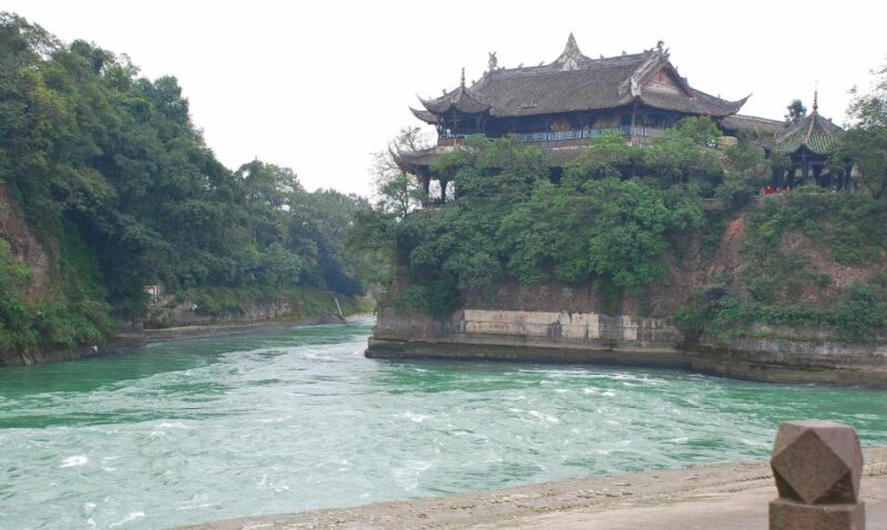 1-Day Mount Qingcheng and Dujiangyan Irrigation System Tour - The Value and Who It’s Best For