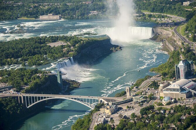 1 Day Niagara Falls US Side - from New York by Air - An In-Depth Look at the Tour