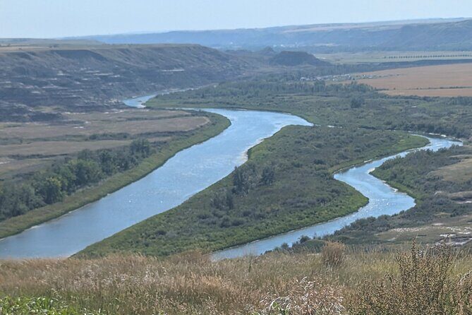 1 Day of Drumheller Dinosaurs and Badlands in Private Custom Tour - FAQ