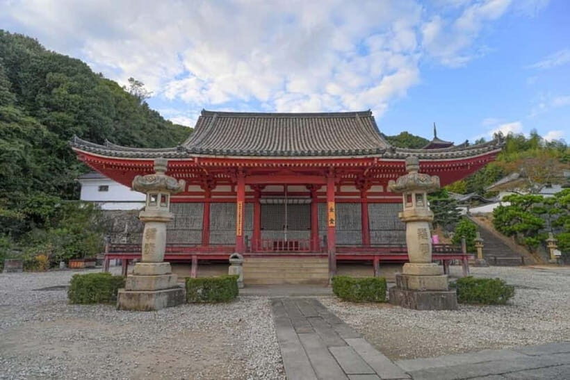 1-Day Onomichi & Ikuchijima Island: Temples, Ropeway & Ferry - Why This Tour Offers Value
