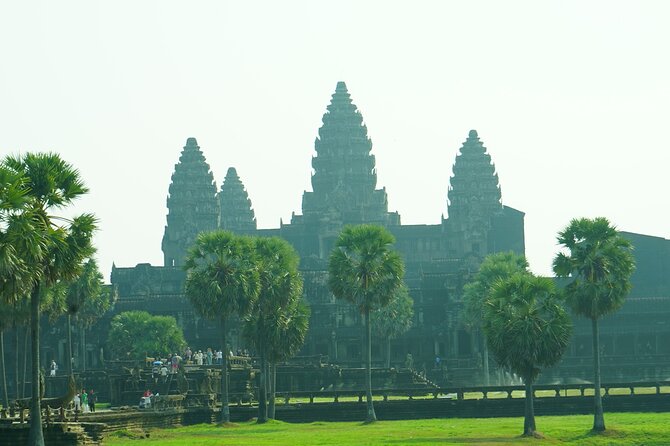 1 Day Private Angkor Wat Tour - Why Travelers Love This Tour