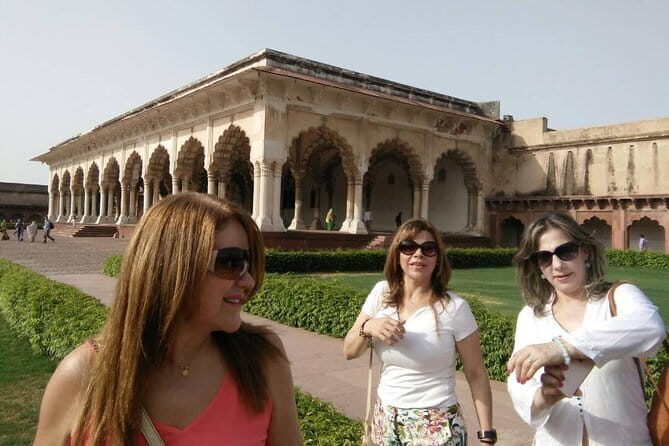 1-Day Private Luxury Tour of Taj Mahal by Mercedes Benz - The Full Breakdown: What to Expect
