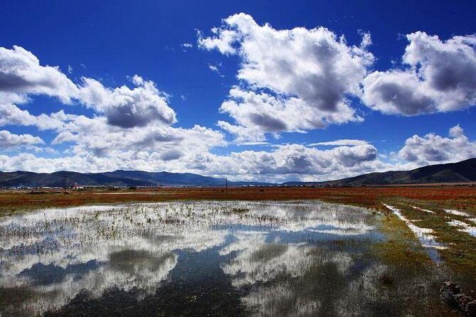 1-Day Shangri-La tour with Ganden Monastery, Napahai Lake and Tibetan Town - A Deep Dive into the 7-Hour Experience