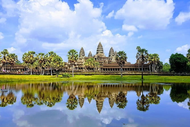 1 day special Tour: Angkor Wat,Bayon,Ta Prohm, Bantey srei and Beng Mealea - Who Is This Tour Best Suited For?