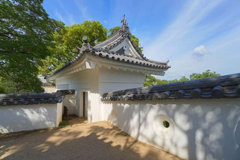 1-Day Tour from Okayama: Kurashiki, Gardens & Okayama Castle - An Overview of the Tour Experience