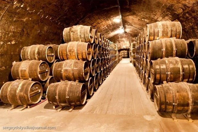 1-Day tour to Aragatsotn Wine region and Wine Route. - Value and Experience