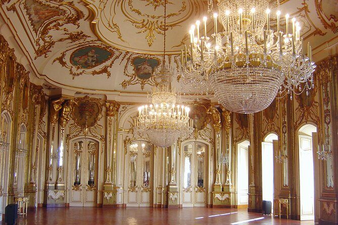 1-day tour to Queluz Palace, Mafra Monastery, Ericeira and Castelo dos - Who Would Enjoy This Tour?