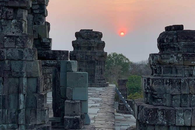 1-Day Tour with Private Transportation and English Speaking Guide - Practical Details and Tips