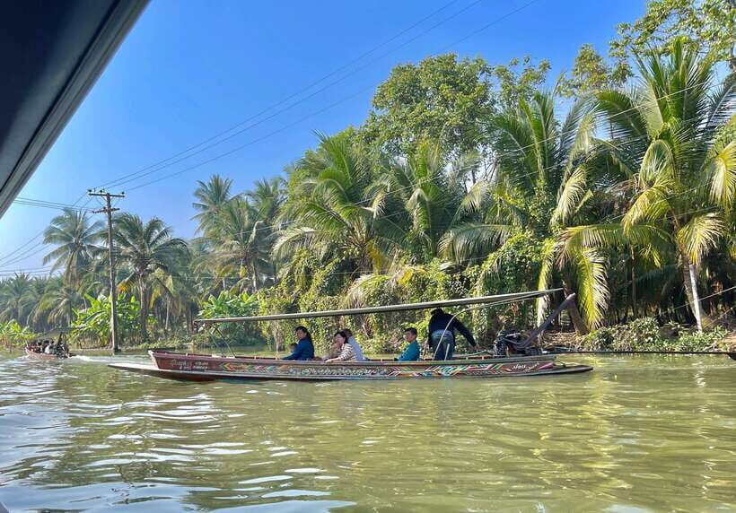1-Day Trip: Floating Market & Railway Market by Premium car - Who Should Consider This Tour?
