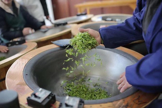 1-day Village Tea Picking, Roasting & Serving Guided Private Tour from Hangzhou - Why This Tour Offers Good Value