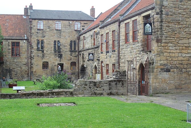 1-Hour and a Half Walking Guided Tour in Medieval Newcastle - Meeting Point and End Point