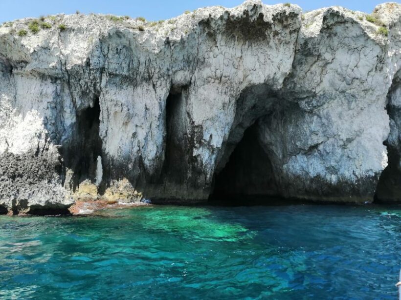 1-hour boat tour with visit to sea caves and ortigia island - A Deep Dive into the Experience