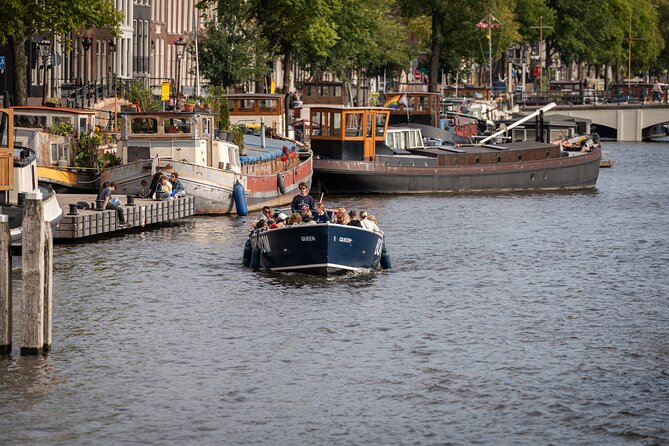 1 Hour Canal Cruise in Amsterdam - Why Choose This Canal Cruise Activity