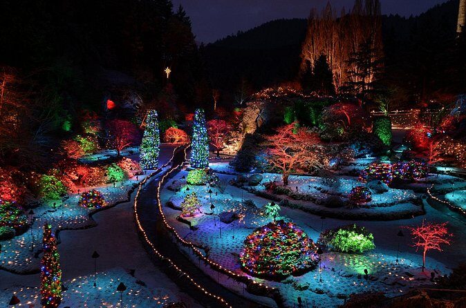 1 hour City Tour & Butchart Gardens: Christmas - Entry included! - The Sum Up