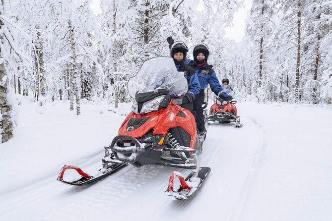 1 Hour Easy Snowmobile Safari in Levi - Equipment and Liability