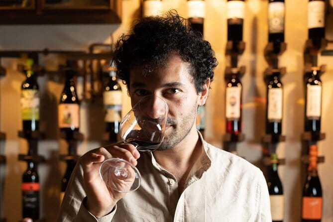 1-Hour Guided Tuscan Wine Tasting in Florence - Key Points