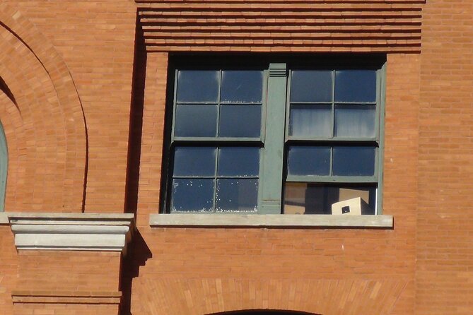 1-Hour JFK Assassination Walking Tour - Real Traveler Insights: Pros and Cons