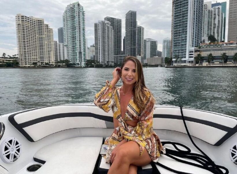 1 hour Miami Private Boat Ride with champagne and captain - Who Will Love This Experience?