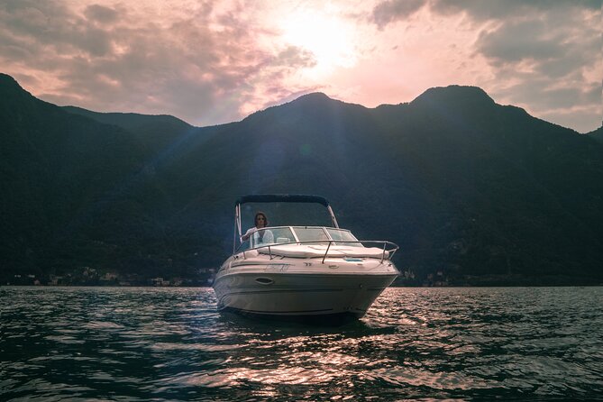 1 Hour Private Boat Tour on Lake Como - A Close Look at the Itinerary and What to Expect