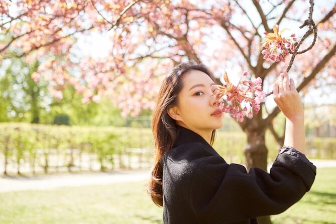 1 Hour Private Photoshoot in Osaka - Meeting and Logistics