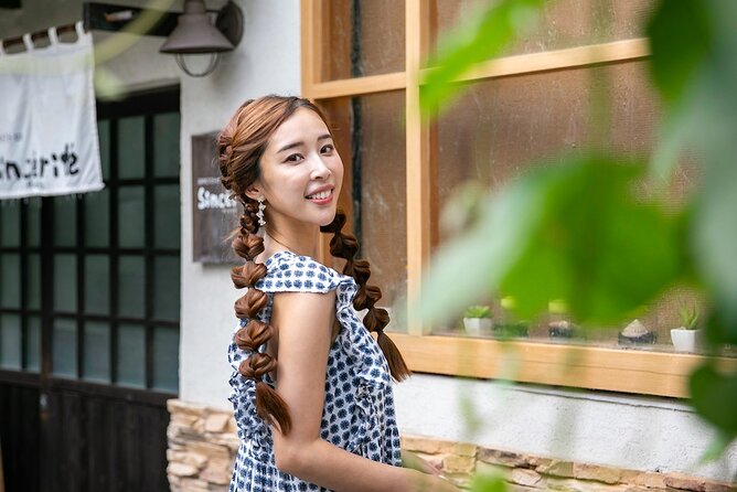 1 Hour Private Photoshoot in Osaka - Professional Retouching and Delivery