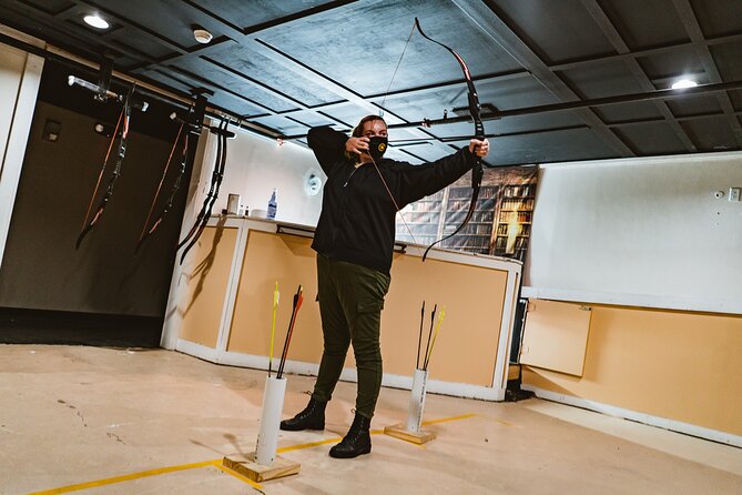 1 Hour Simulated Archery Experience at Far Shot Albany - Key Points