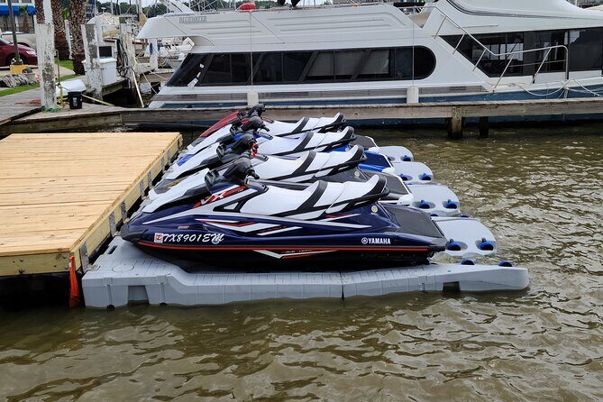 1-hour Single Jet Ski Rental in Seabrook - up to 2 passengers - Who Will Love This Experience?