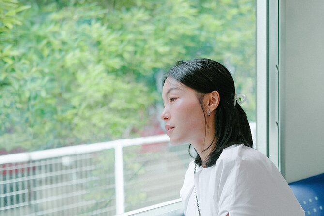 1 Hour Travel Around Tokyo With a Professional Photographer - Meeting and Location