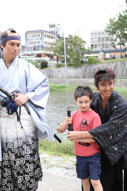 1 Hour Travel With a Samurai Photoshoot in Kyoto - Important Information