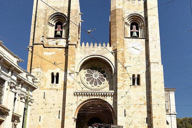 1 Hr City Tuk Tuk / Electric Car Tour of Lisbon - Inclusions and Pricing