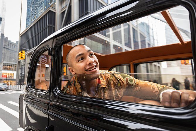 1 HR - NYC Private Classic Car Experience - Downtown - A Vintage Ride through Downtown Manhattan