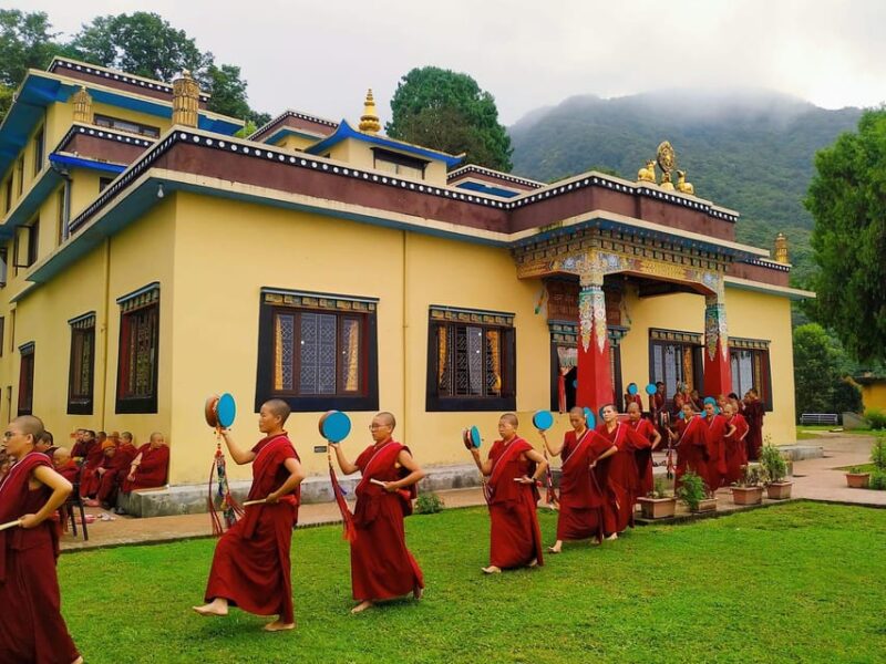 1 month Buddhist Monastery Retreat in Kathmandu - Key Points