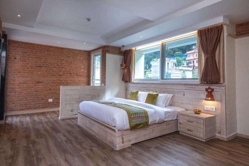 1 month Yoga meditation Retreat: The Trek Nepal - Curriculum Breakdown: What You’ll Learn