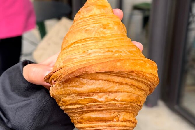 #1 Montmartre Pastries Food Tour | 6 Tastings | Max 8 Ppl - Important Meeting and End Points
