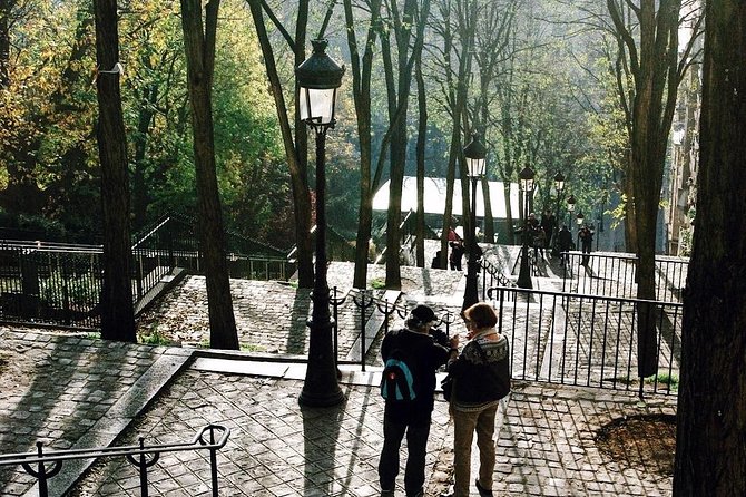#1 Montmartre & Sacre Coeur | Satisfaction Guaranteed | 12ppl Max - Why Book This Tour