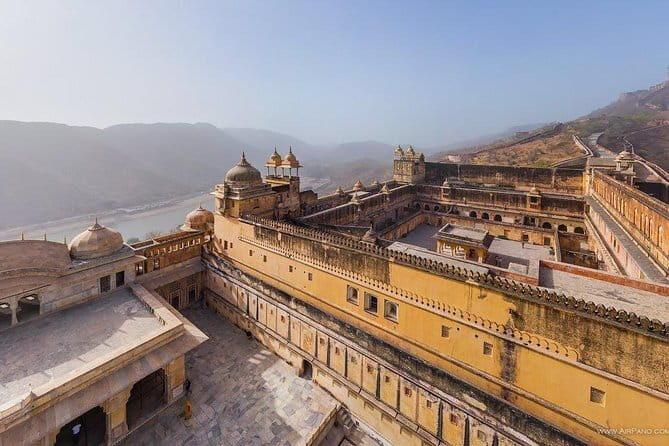1 Nt/2Day Trip to Jaipur All Inclusive by Private Taxi from Delhi - Authentic Experience & Authenticity