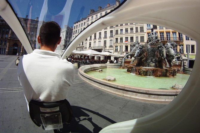 1 or 2-Hour Pedicab tour of Lyon - The Sum Up