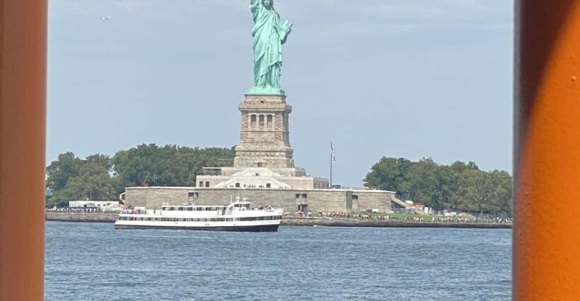 #1 Six Hour Bus Tour and Boat Ride By The Statue of Liberty - Practical Details and Comfort