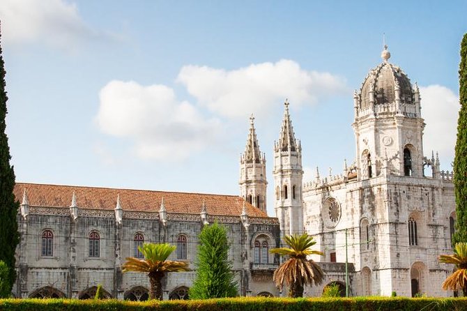 1 to 8 person private tour of Lisbon & Belém & Jerónimos - Introduction: A Good Way to See Lisbon in a Day