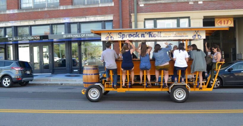 #1 Way To See Memphis: Beale Street, Bar Crawl and Murals - Who Should Consider This Tour?