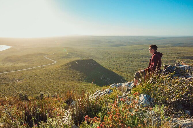 10-Day Adelaide to Perth Adventure Tour - Day 2: Hiking, Silos, and Sand Dunes